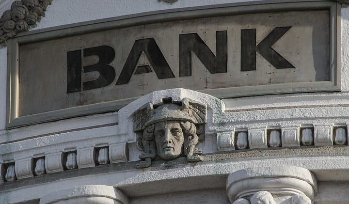 BB&T Bank Grows Dividend 10% Annually over Eight Years (BBT ...